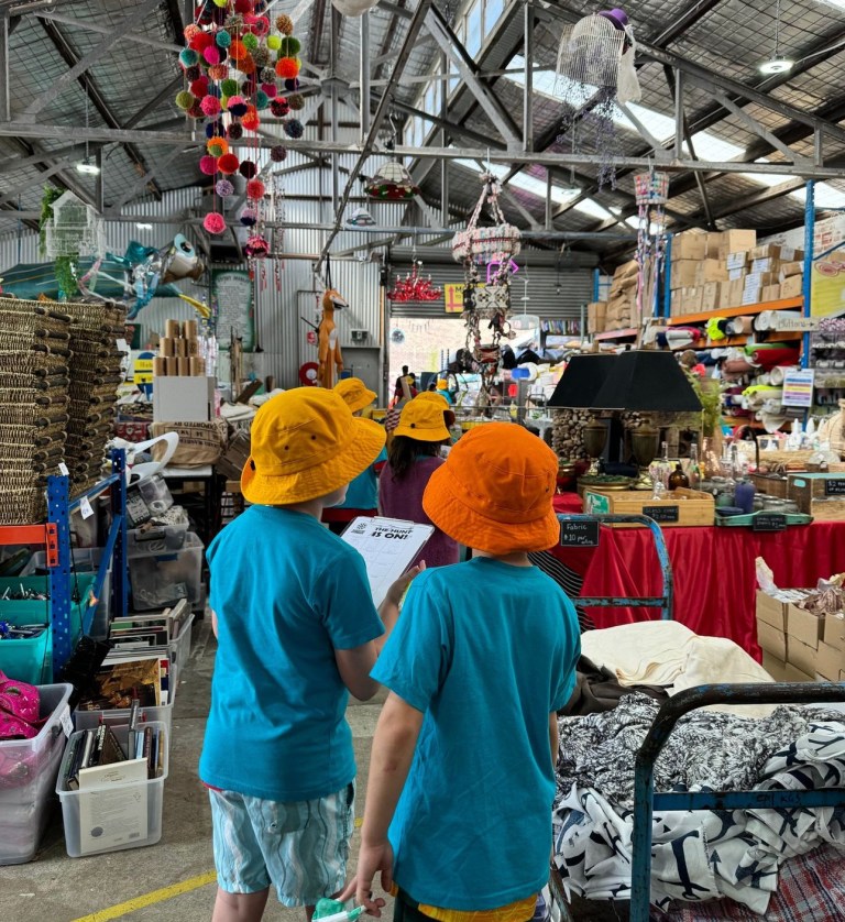 Reverse Garbage – Make reuse your first choice